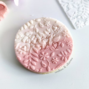 Signature Script Alphabet Font Letter Stamp | Fondant, Gum Paste ...