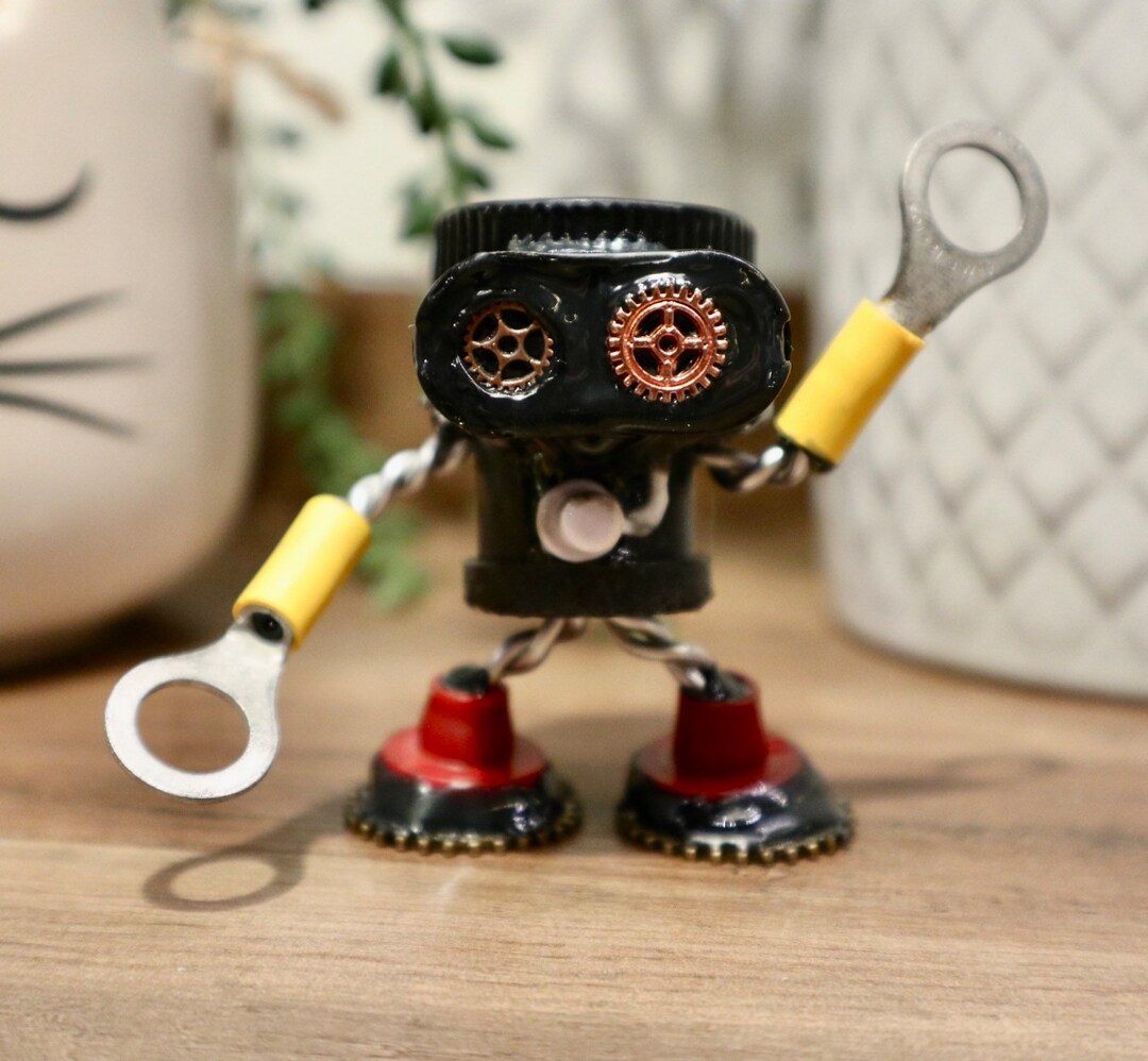 Computer Geek Robot Sculpture A Perfect Gift for Nerds and Sci-fi ...