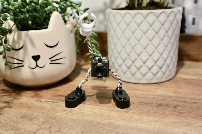 Computer Geek Robot Sculpture - A Perfect Gift for Nerds and Sci-fi ...