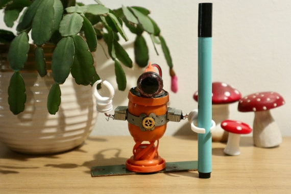 Computer Geek Robot Sculpture A Perfect Gift for Nerds and - Etsy