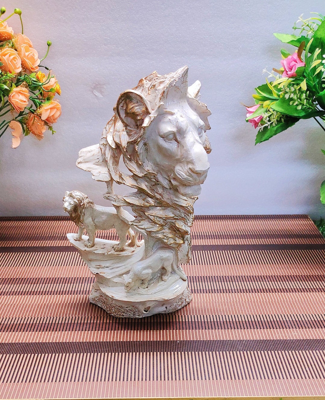 Artistic Lion King Statue Elegant Home Decoration Animal Figurine ...