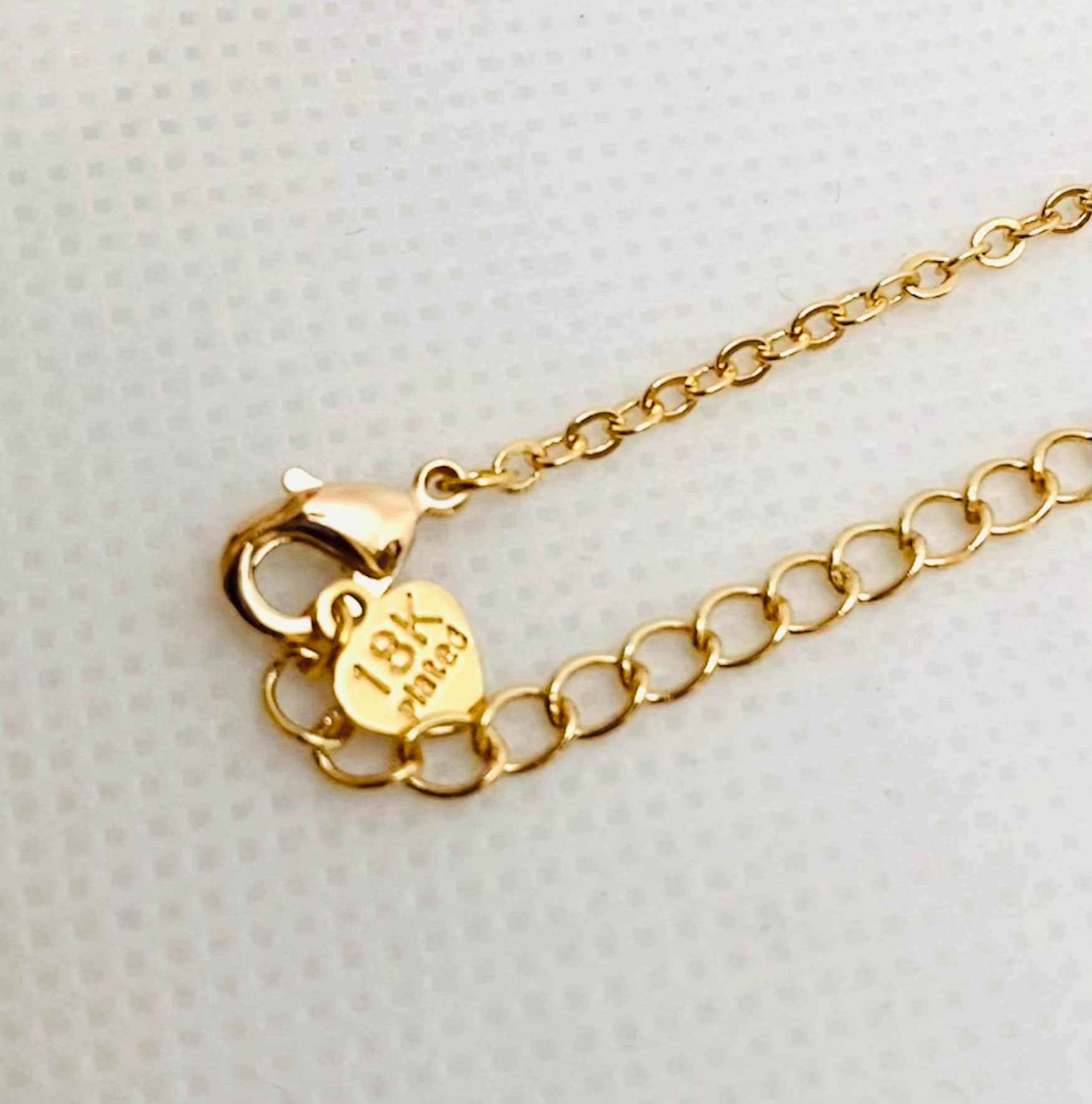 Elegant Stack of Three 18k Gold Necklaces - Etsy