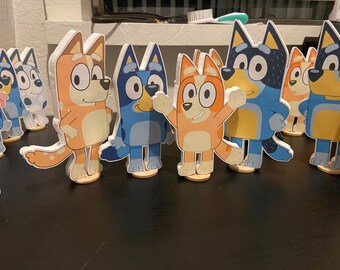 Bluey stand cutout | Etsy België