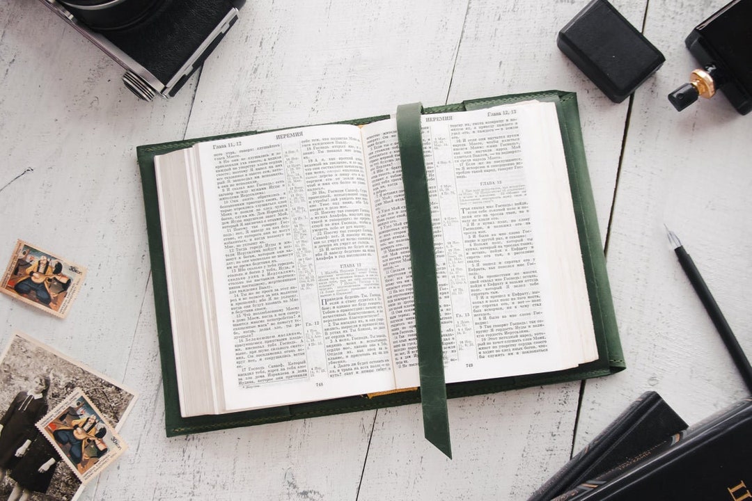 Leather Book Cover, Green Book Cover With Bookmark, A5 Book Cover ...