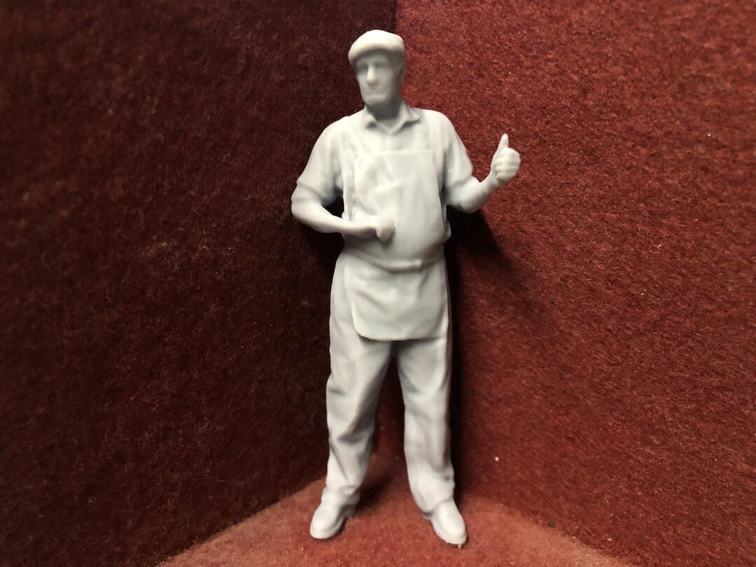 16mm Figure Driver With Flat Cap - 3D Scanned Person - MD015 1:19 Scale ...