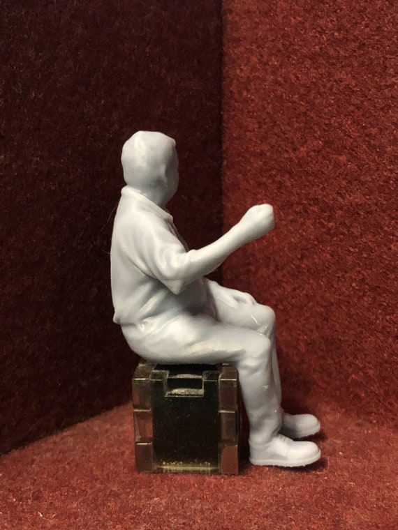 G Scale Seated Figures