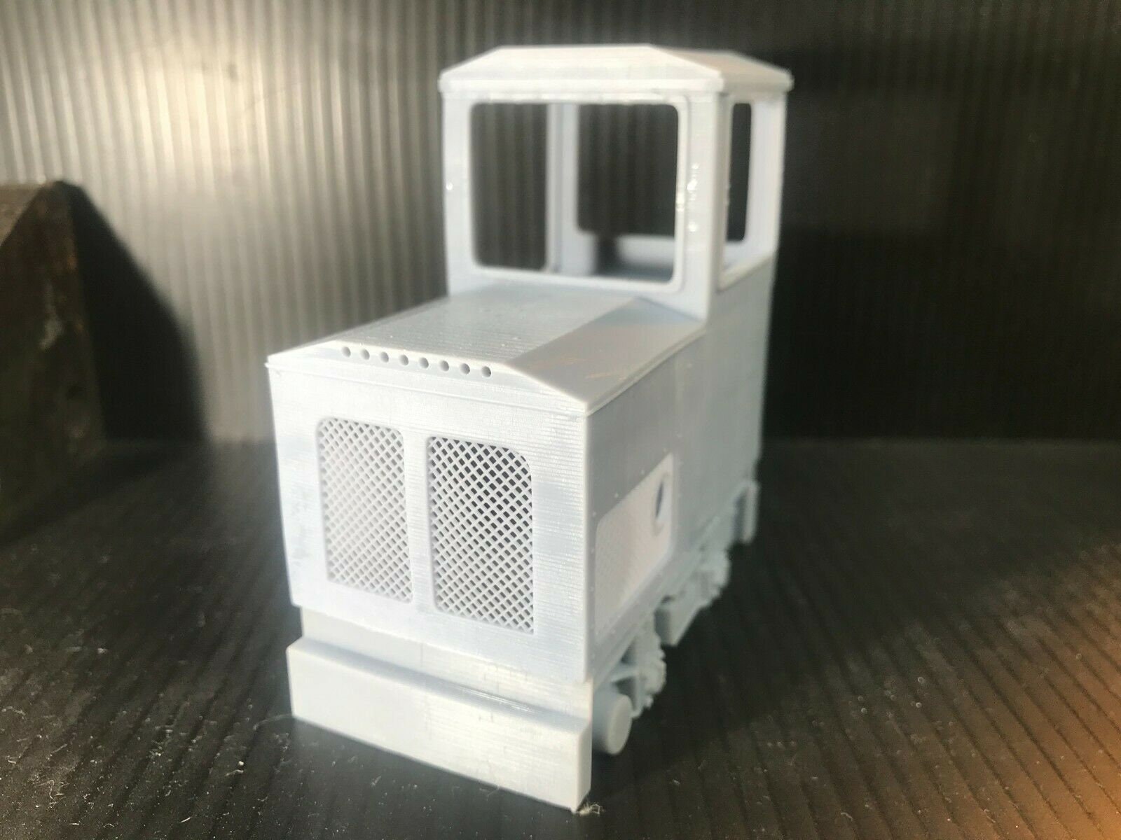 GN15 - Lister Critter -NEW - G-scale on 00 Track Uses a Tenshodo Spud ...