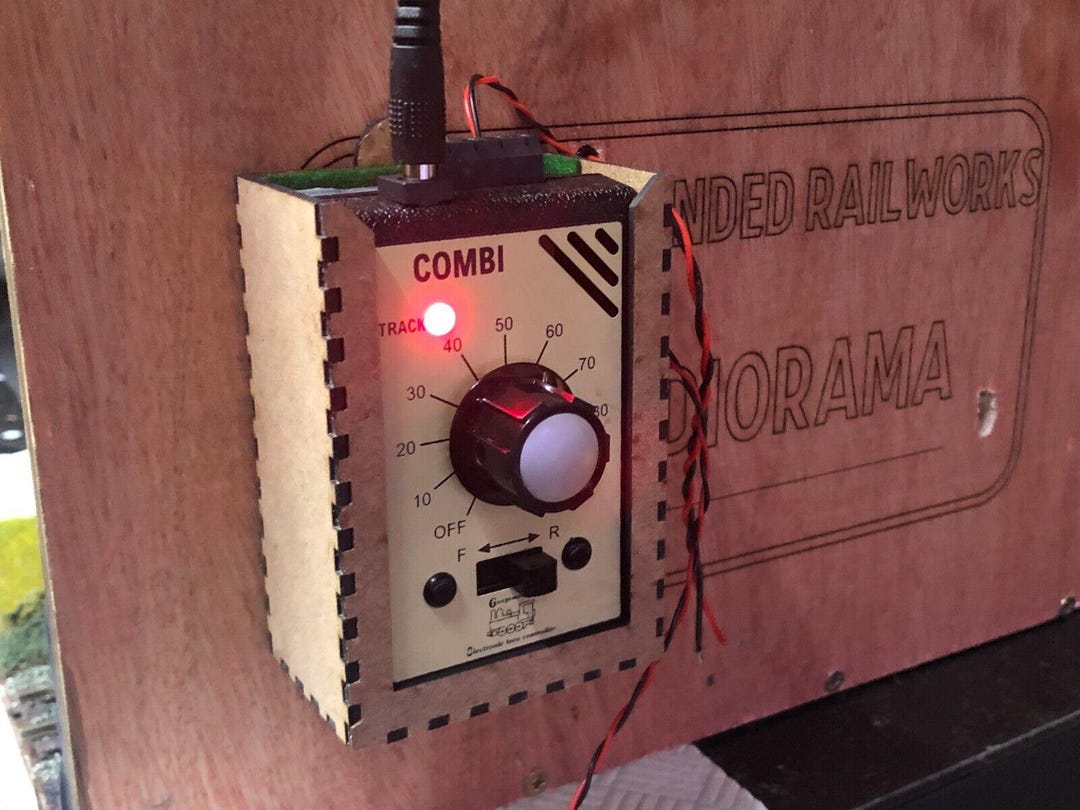 A Handy Holder for the Gaugemaster Combi Controller - Easy to Use and ...