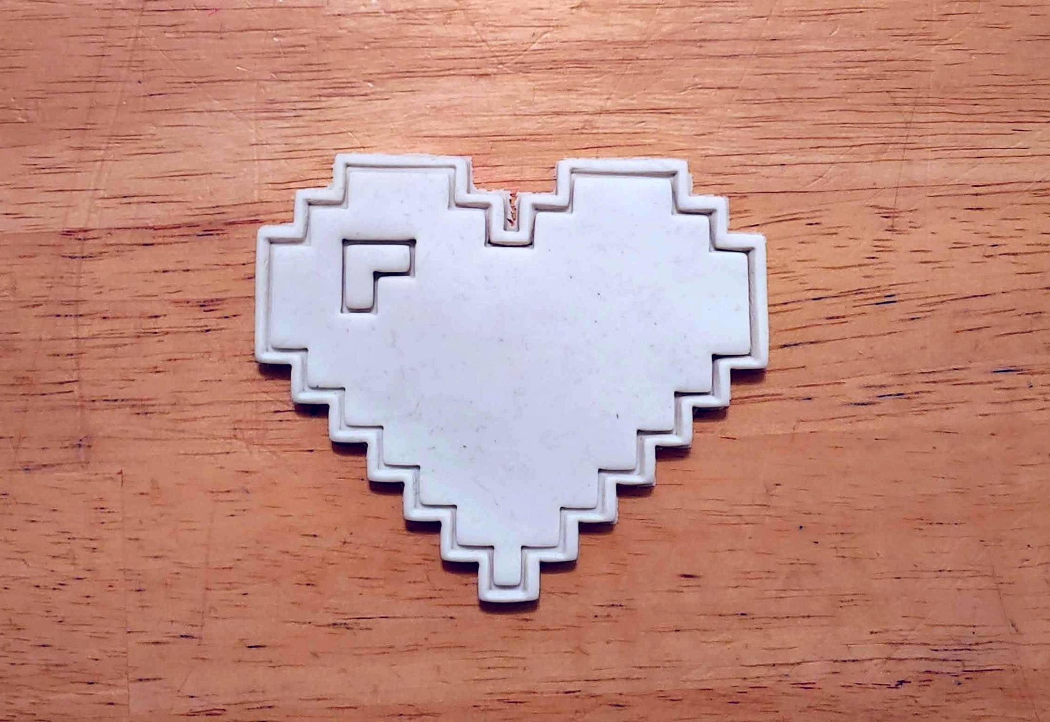 8 Bit Pixel Heart Cookie Cutter 2-Piece | Etsy
