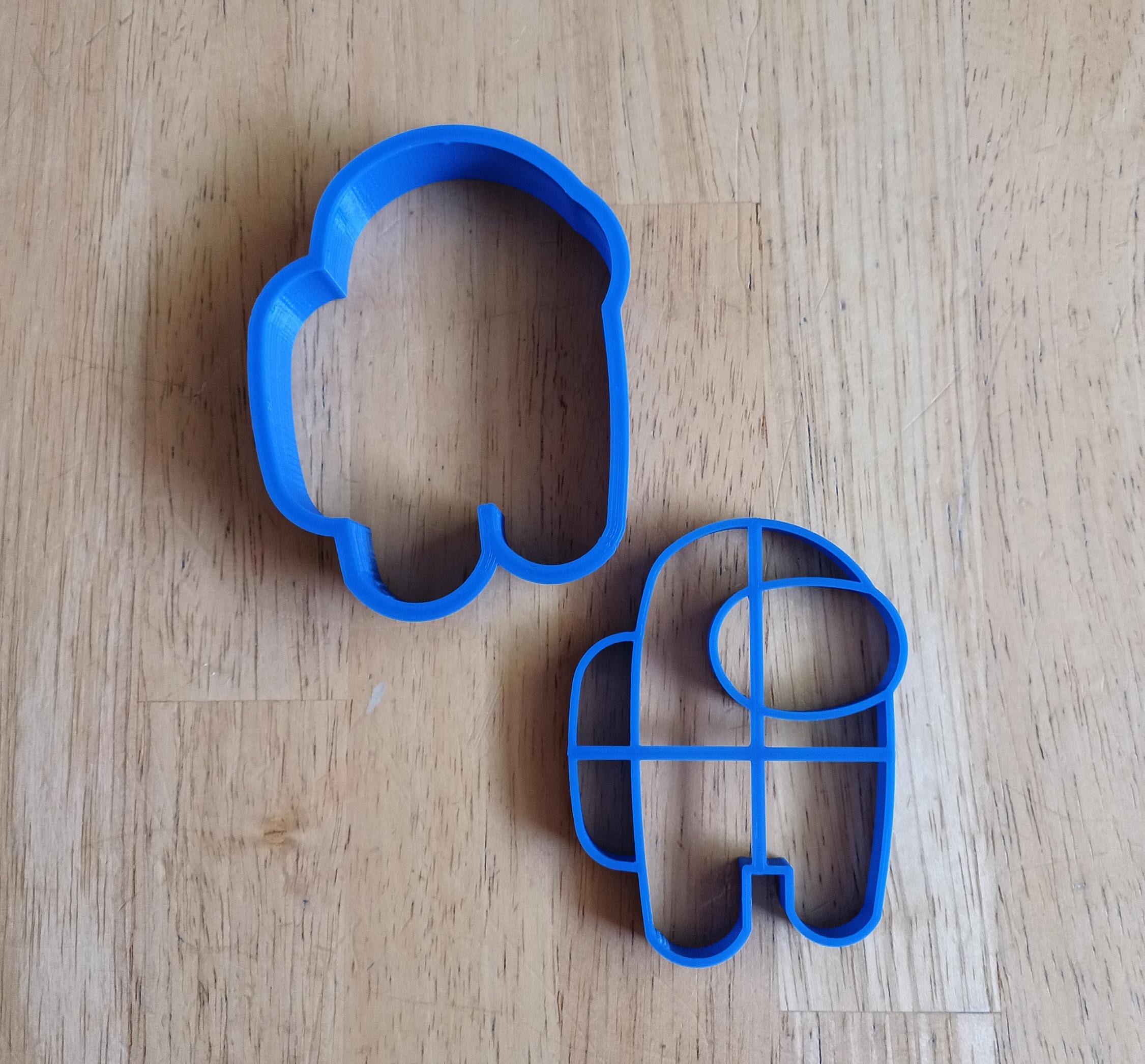Suspicious Crewmate Astronaut Cookie Cutter 2-piece - Etsy
