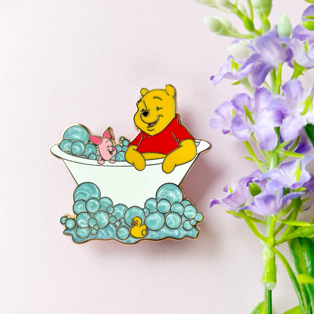 POOH INSPIRED PIN / Disney Winnie the Pooh Piglet Bath Hard Enamel ...
