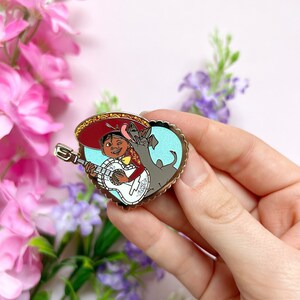COCO INSPIRED PIN / Disney Hugging Friends Dante Miguel Hug Disneyland ...