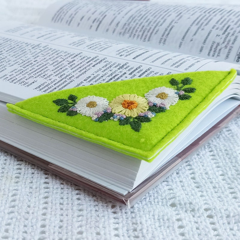 Embroidered Corner Bookmark - Etsy