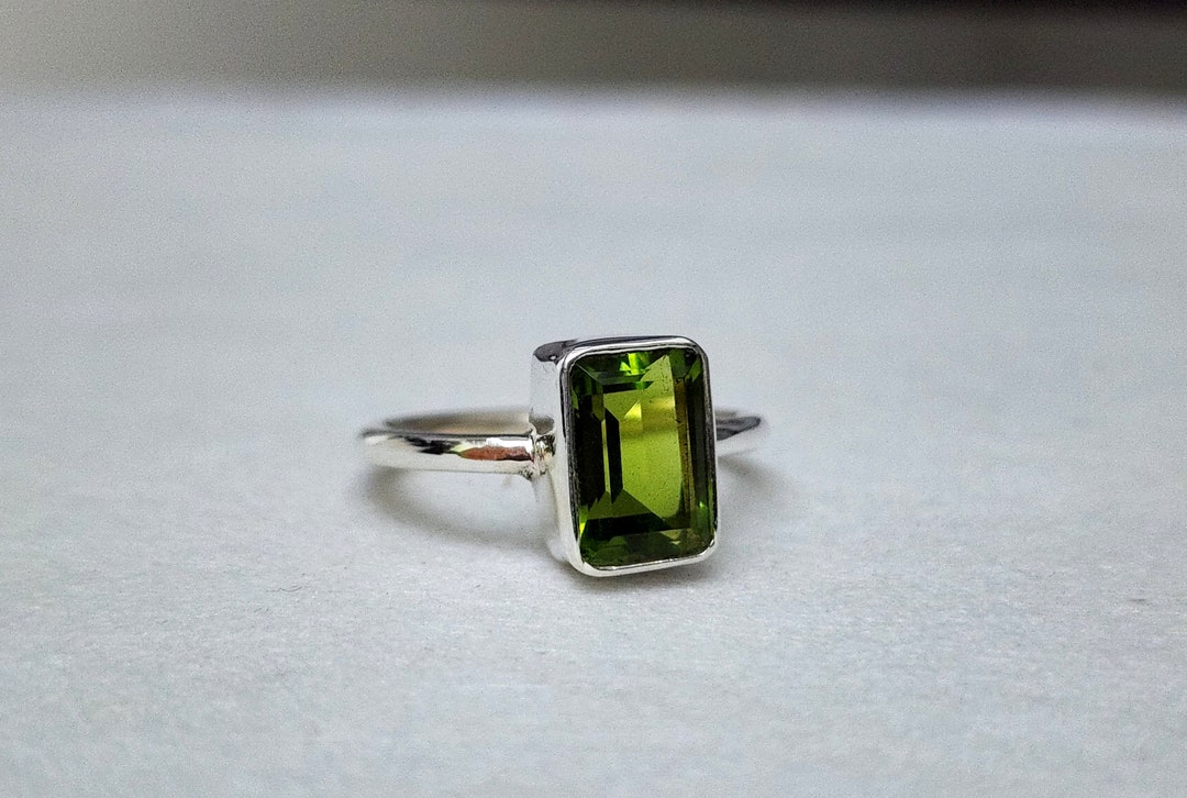 Peridot Ring, Minimalist Ring, 925 Sterling Silver Ring, Dainty Small ...