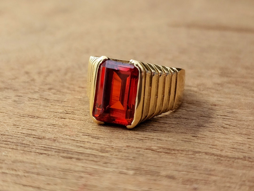 Red Garnet Signet Ring, 18k Yellow Gold Ring, Engraved Ring, 925 ...