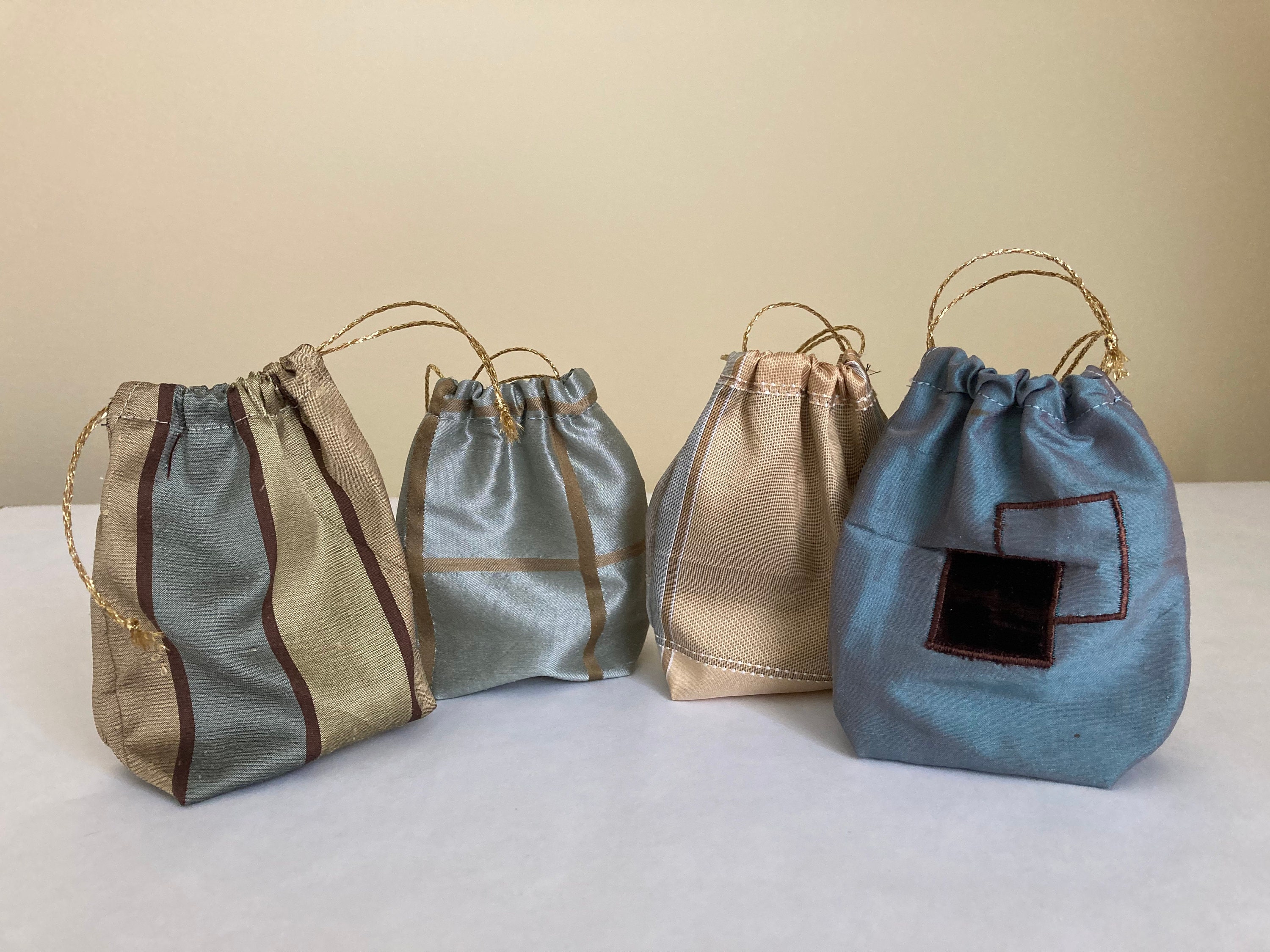 Pure Silk MEDIUM Drawstring Bags 5 pc set | Etsy