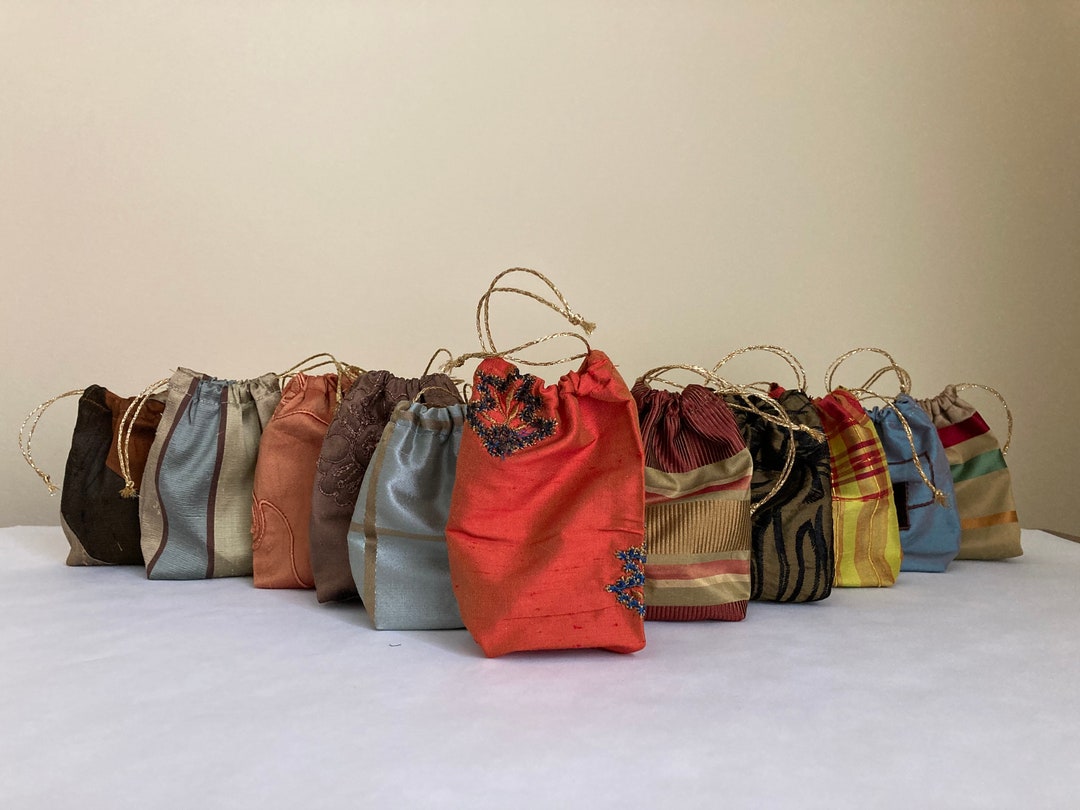 Pure Silk MEDIUM Drawstring Bags 5 Pc Set - Etsy