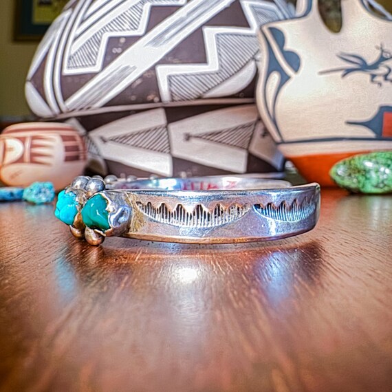 Classic Vintage Zuni Turquoise and Sterling Silver Cu… - Gem