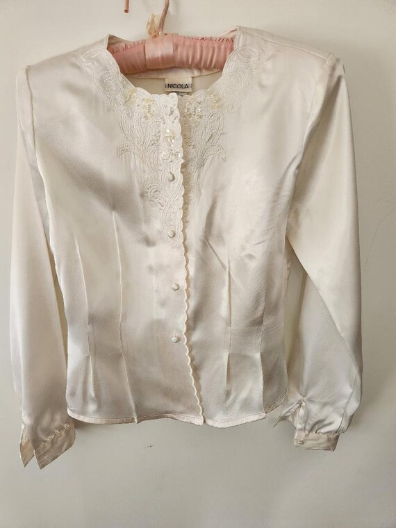 vintage embossed satin - Gem