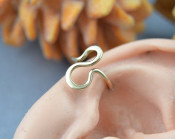 V Gold Conch Earring, Conch Jewelry, Conch Hoop, Conch Piercing ...