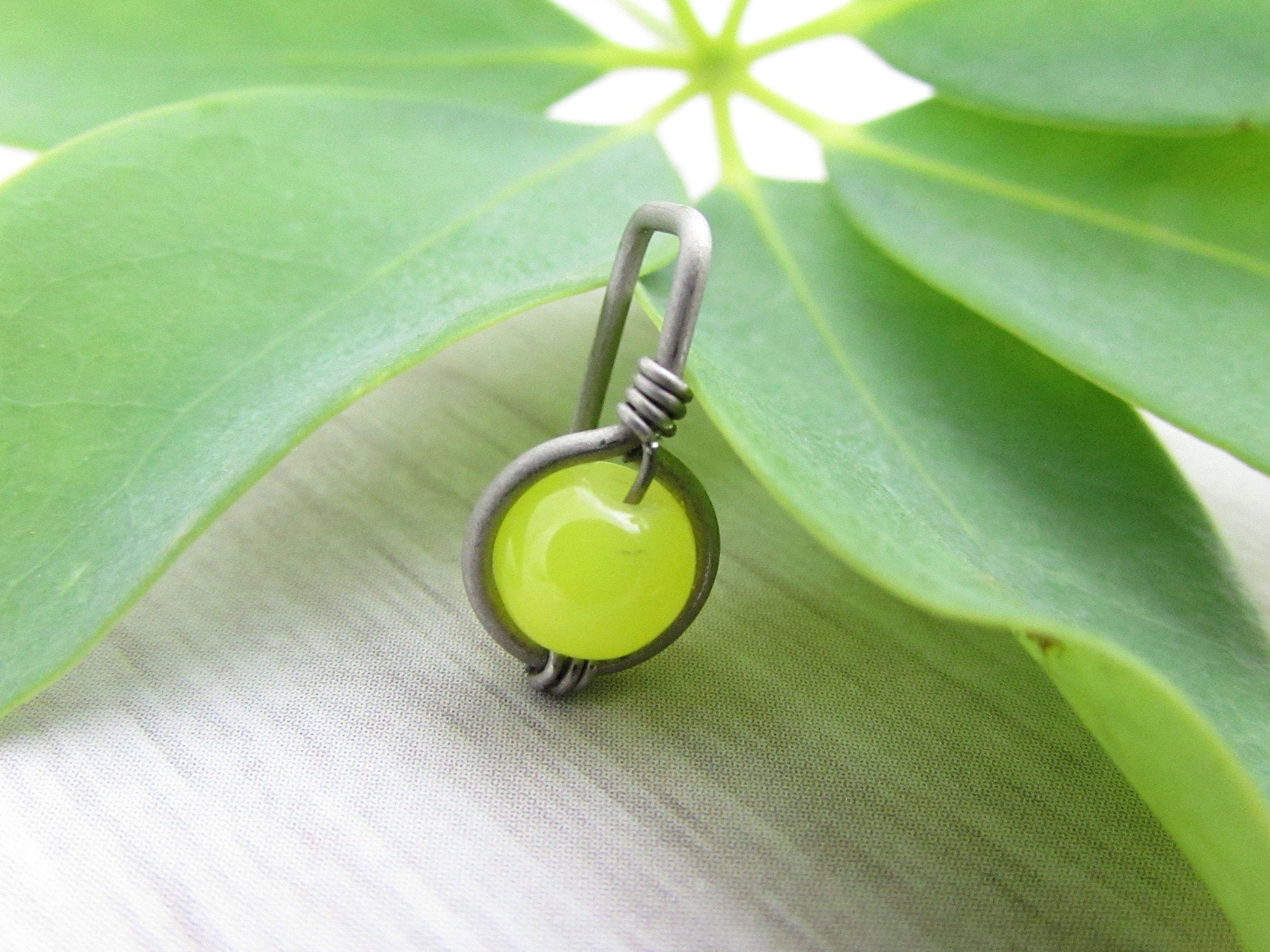 Small Non Dangle Glass Belly Ring Silver Gold Niobium | Etsy