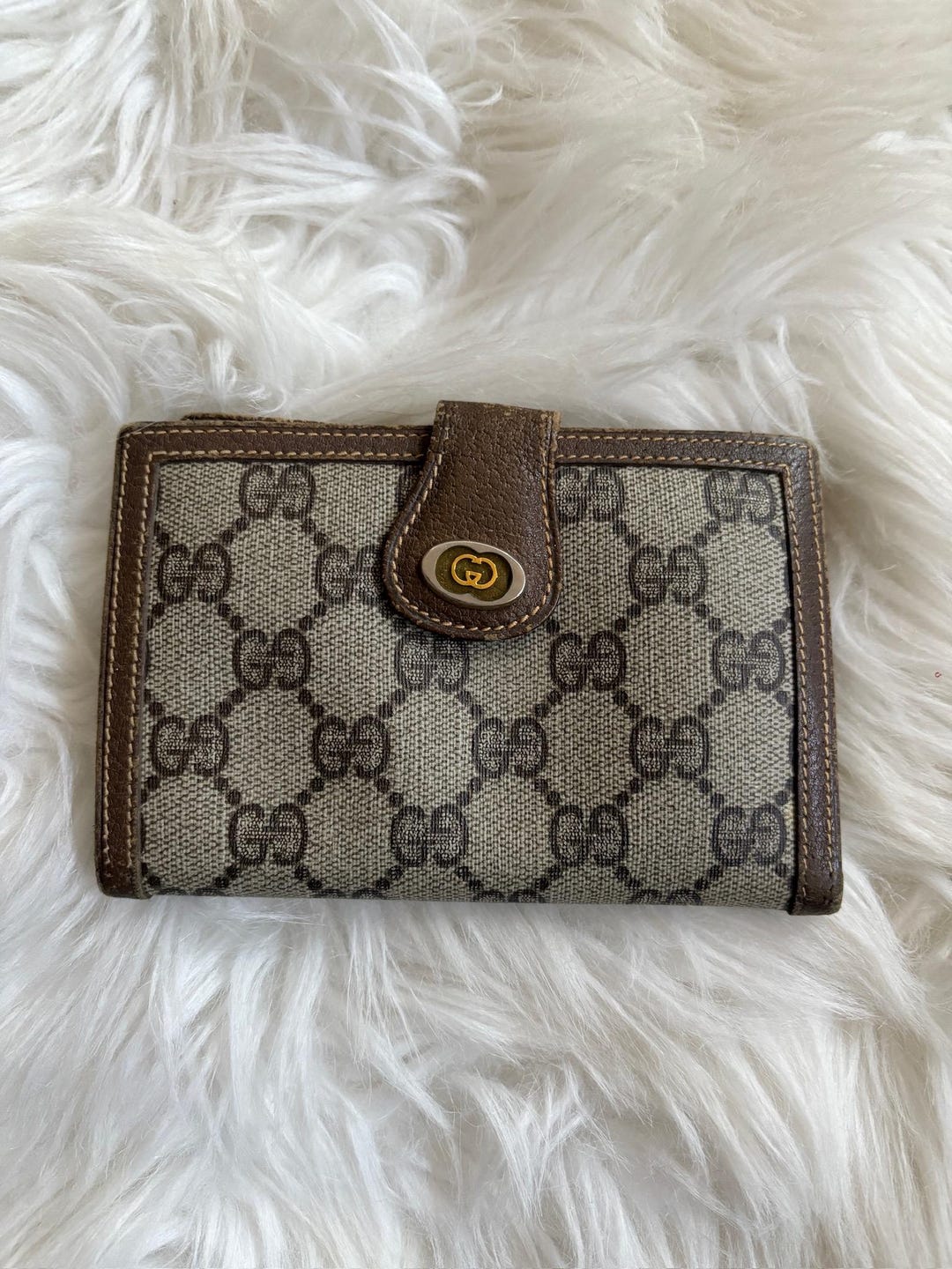 RARE Vintage Gucci Tan Monogram Coated Canvas and Leather Wallet Card ...