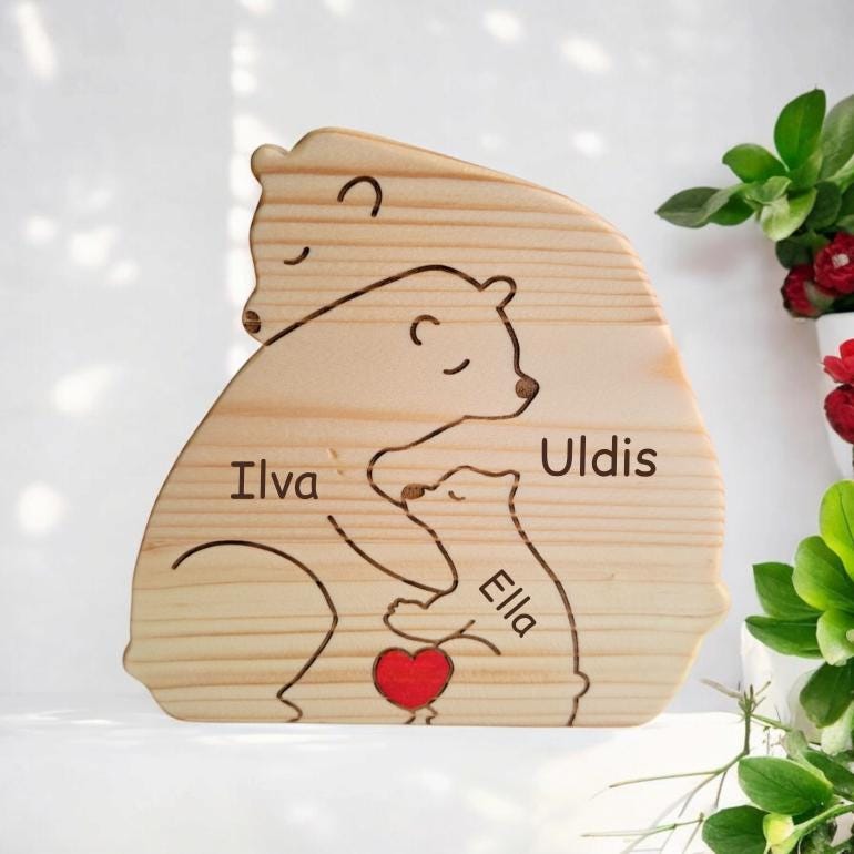 Personalized Wooden Bear Family Table Decor With Custom Names ...