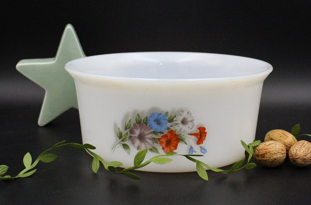 ARCOPAL Soufflé Mold, SALAD DISH in Tempered Opal, Volubilis Pattern ...