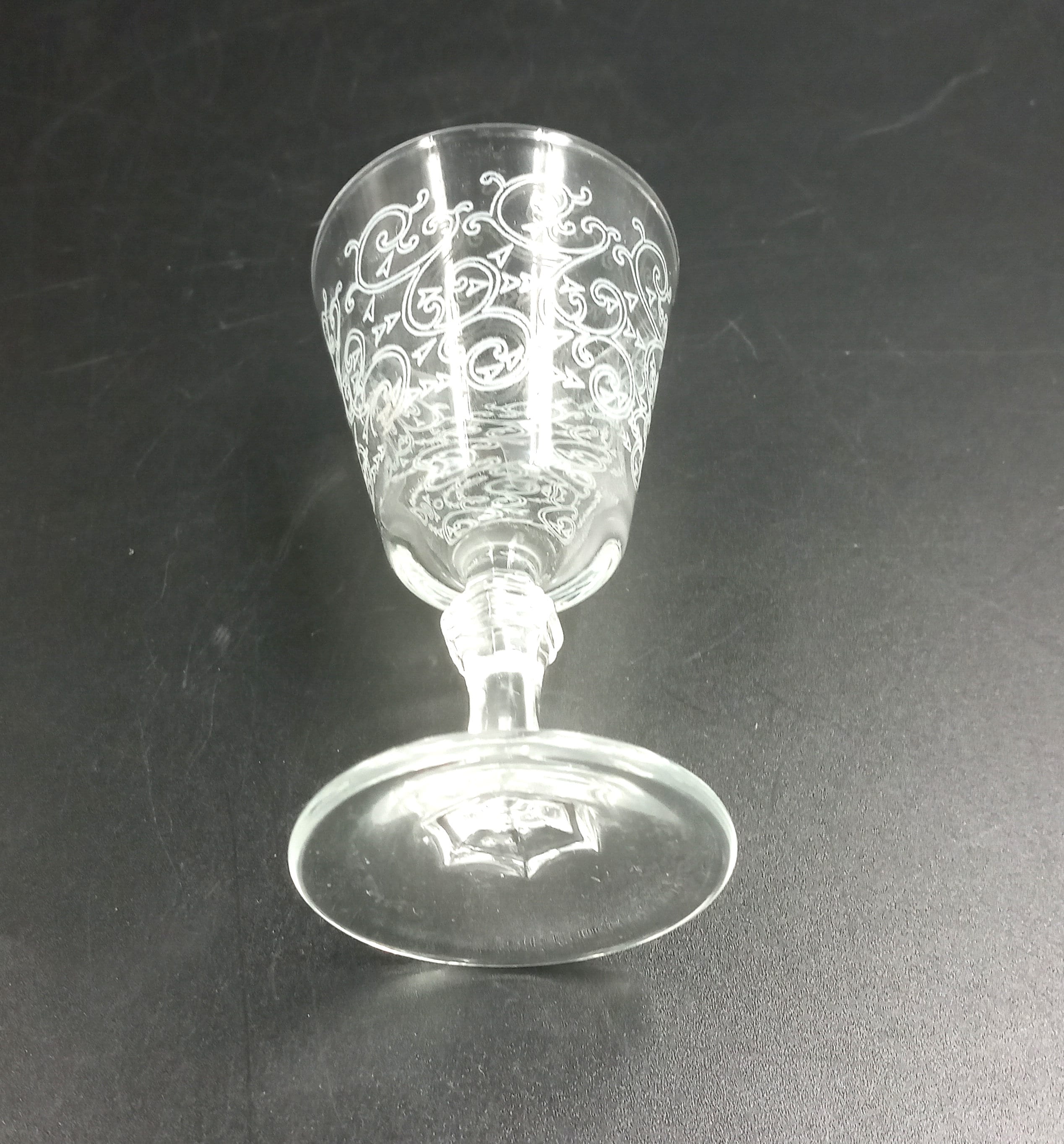 6 small luminarc Rivoli vintage Liquor GLASSES France