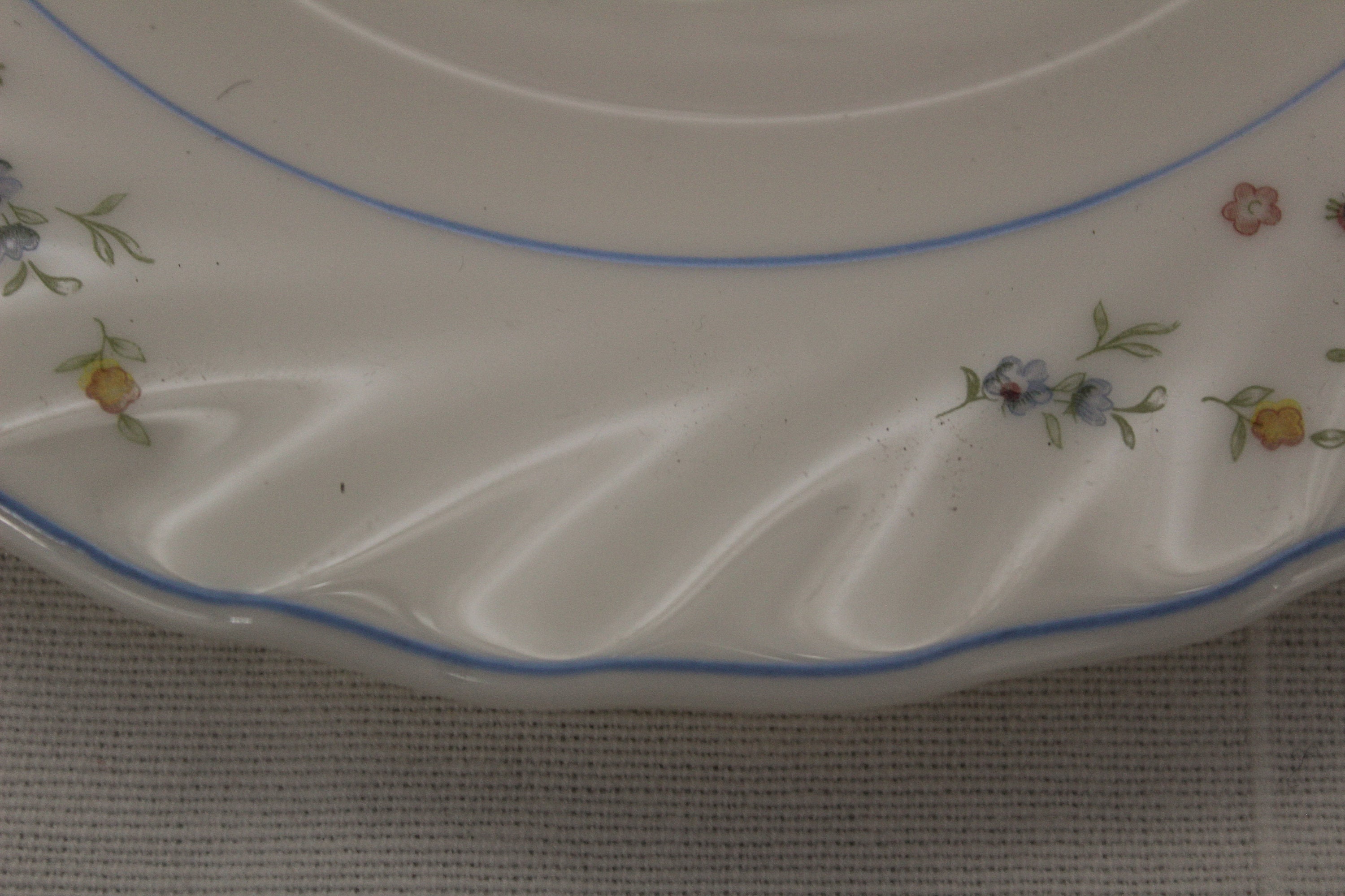 5 PLATS to french opaline dessert arcopal Victoria motif