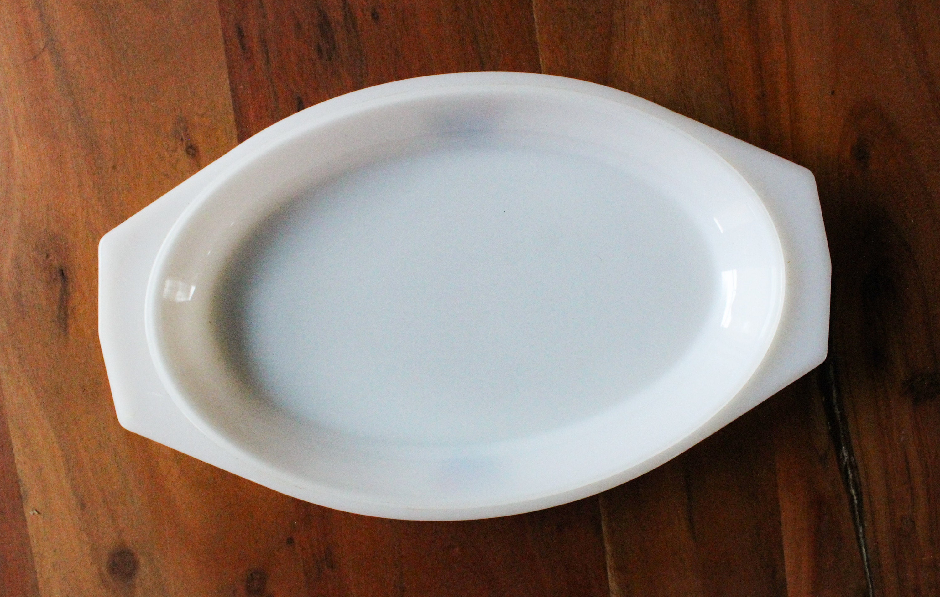 ARCOPAL casserole dish with lid, in tempered opal, volubilis pattern ...