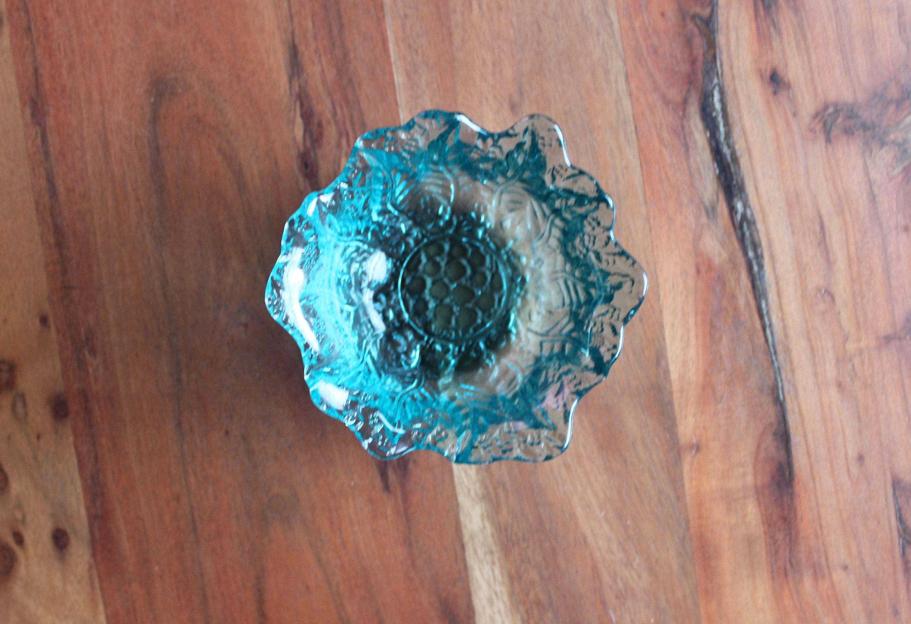 6 COUPES in turquoise textured glass, bowl at Dessert France