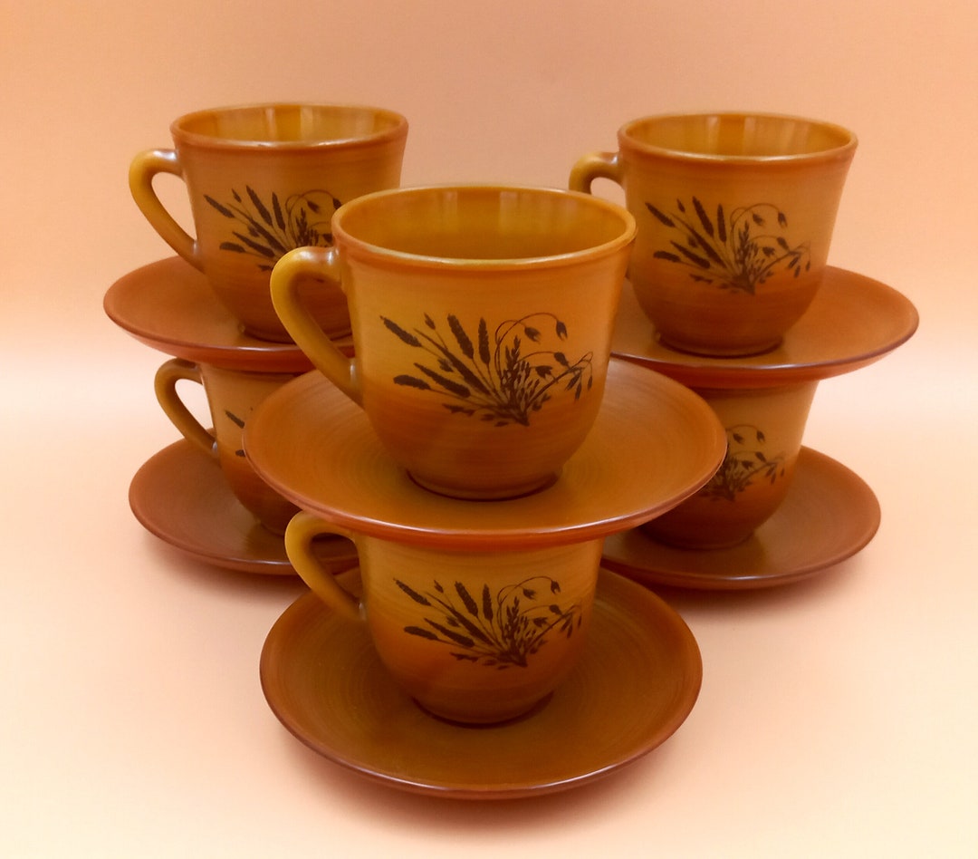 Arcopal Volcano CUPS, Vintage Coffee Cups 70's, France - Etsy