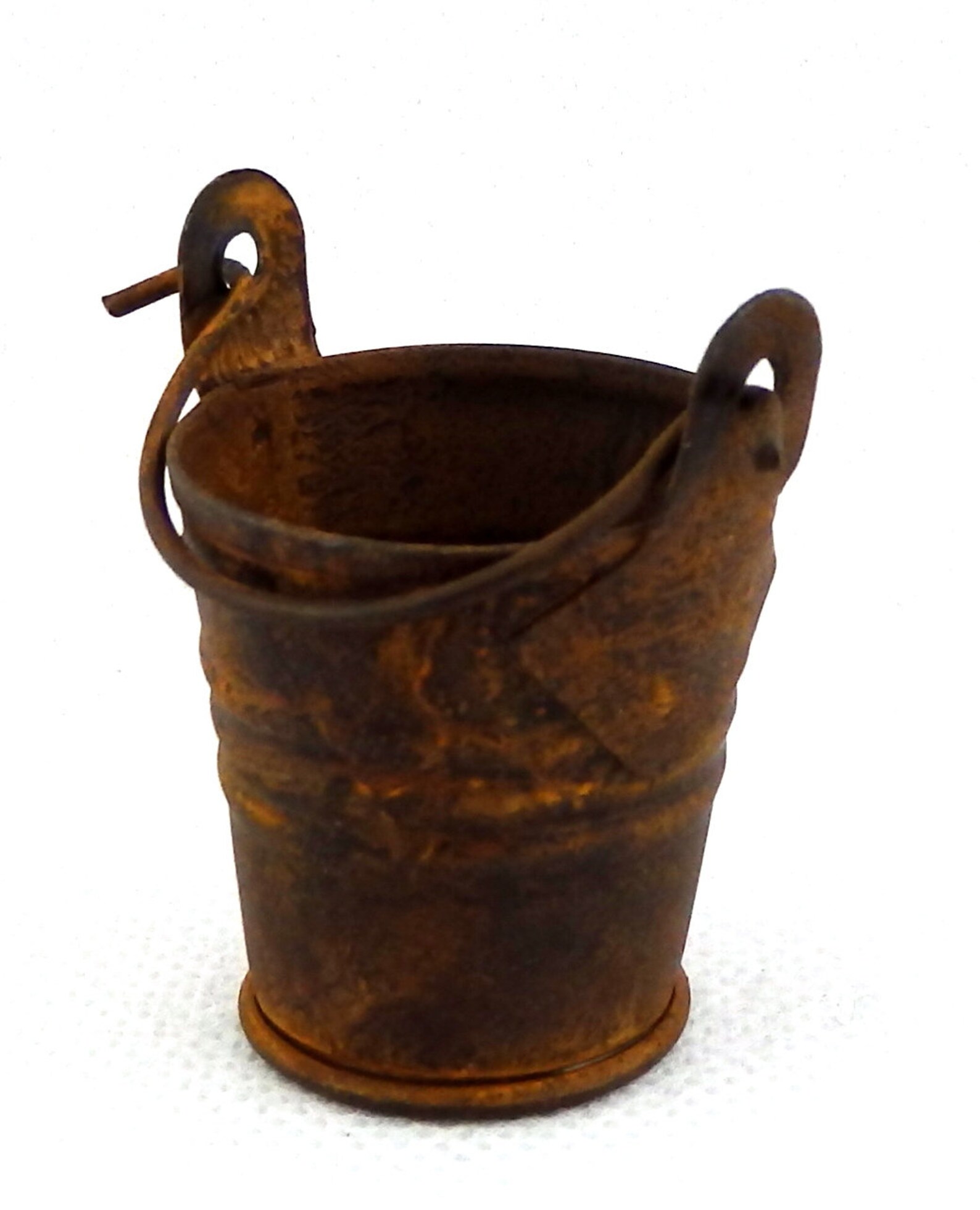 Dolls House Old Metal Tin Bucket Miniature 1:12 Accessory Aged Rusty ...