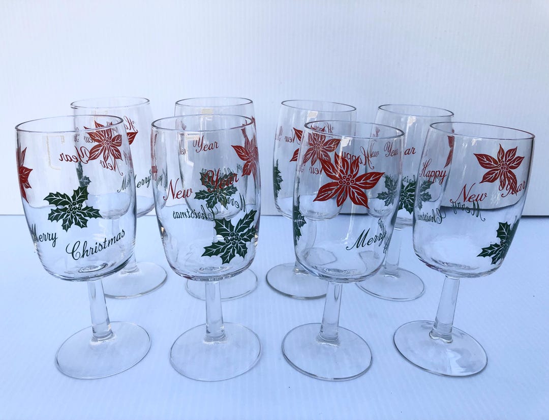 Vintage Style Christmas Wine Goblets, Poinsettia Holly Design, Set of 8 ...