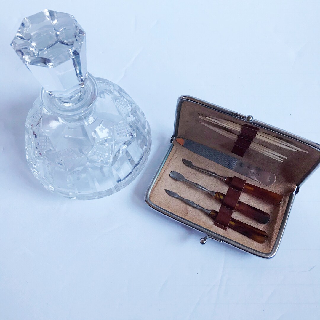 VINTAGE Vanity Set Perfume Bottle and Travel Manicure Set - Etsy