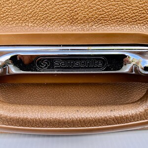 Vintage Samsonite Concord Tan Hard Shell Suitcase Set With Keys ...
