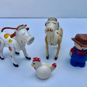 Vintage, 22 Piece Farm Set, Ohio Art Co. Metal Litho Barn, Rolling ...