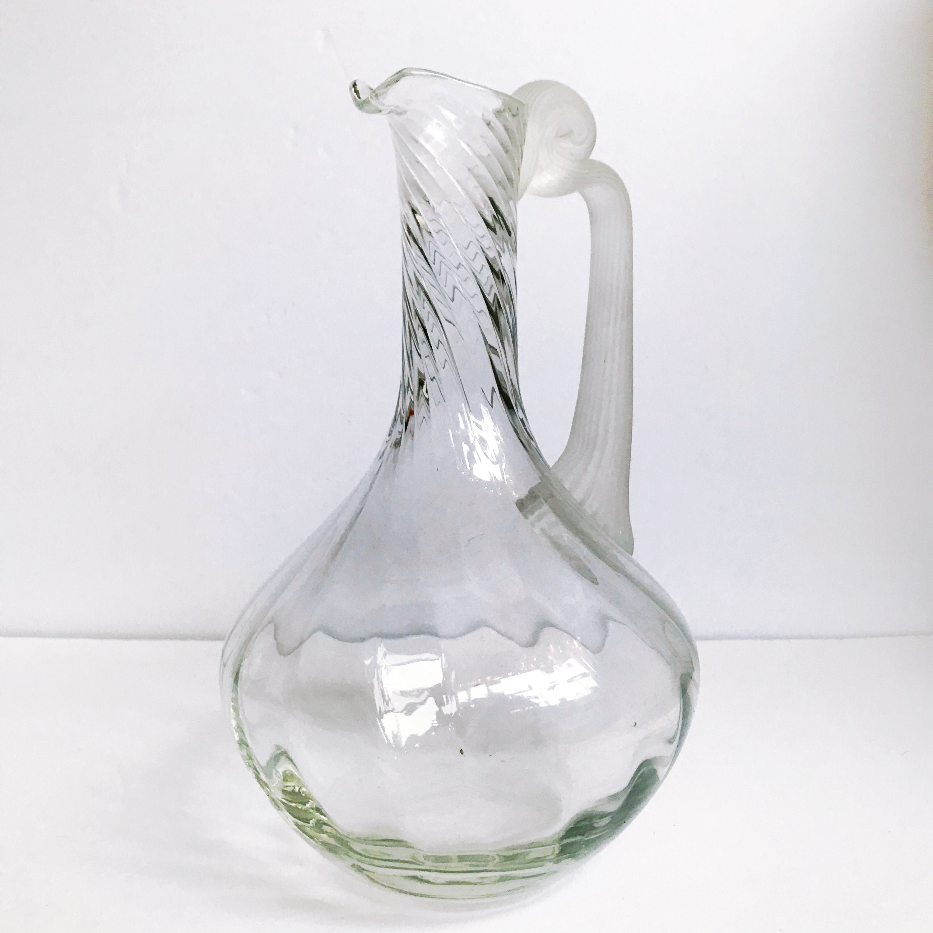 VINTAGE | Romanian Crystal 5-piece Wine Set - Etsy