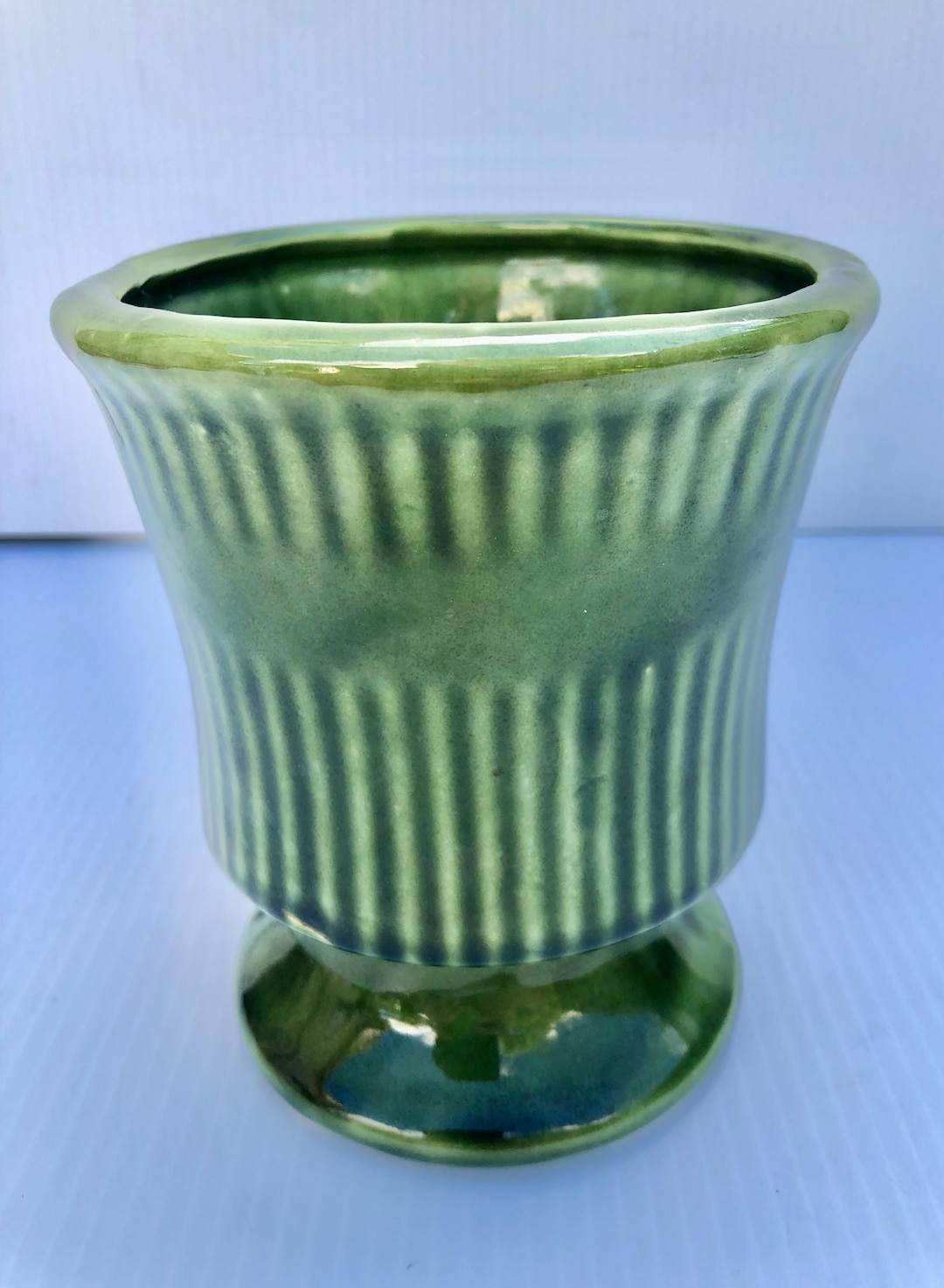 Vintage Green Pottery Planter/vase With Pedestal Base, Ribbed Glossy Glaze USA Planter, Art ...