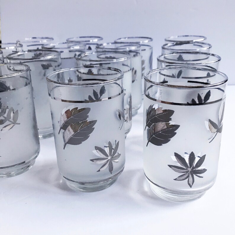 Vintage Libbey Frosted Tumblers, Silver Leaf Design, Set of 16 - Etsy
