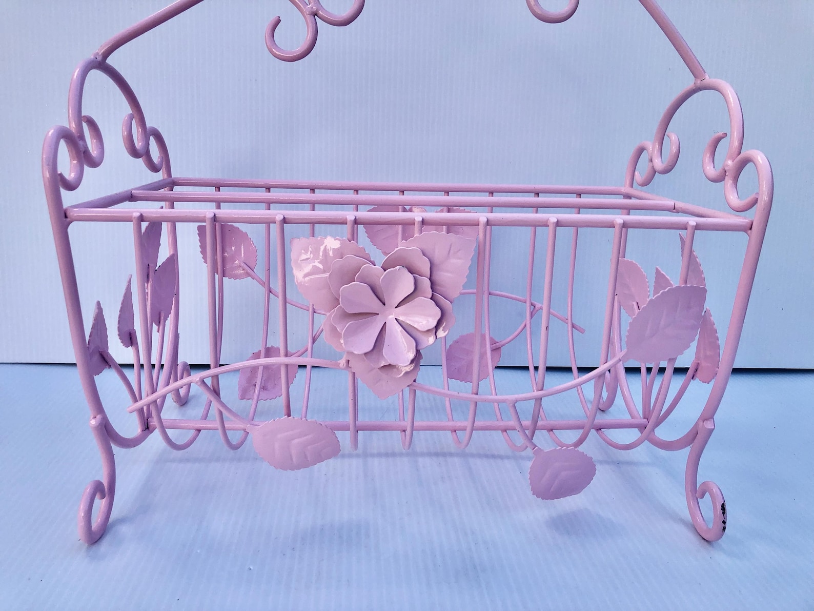 Vintage Pink Metal Floral Magazine Rack, Shabby Chic Decor - Etsy