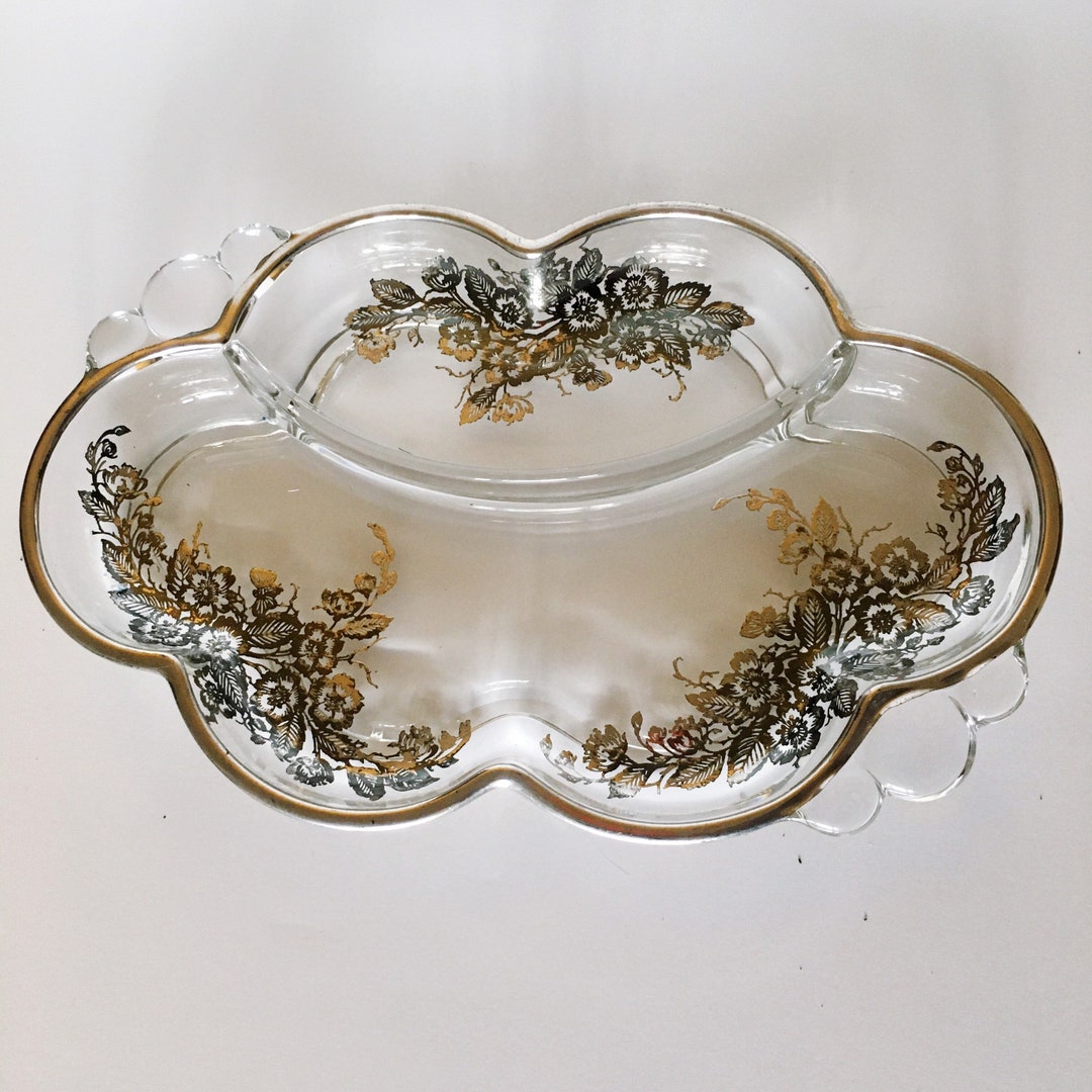 VINTAGE Glass Snack Set/display Tray With Silver Floral Overlay - Etsy