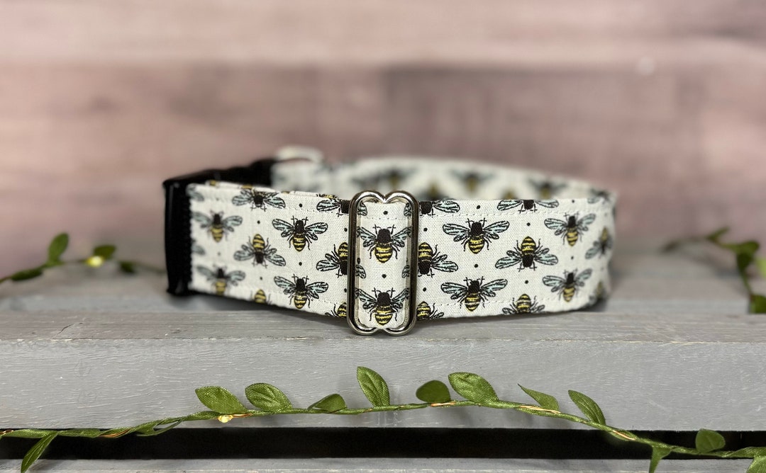 Cream Colored Honey Bee Dog Collar/ Bumble Bee Pet Accessories - Etsy