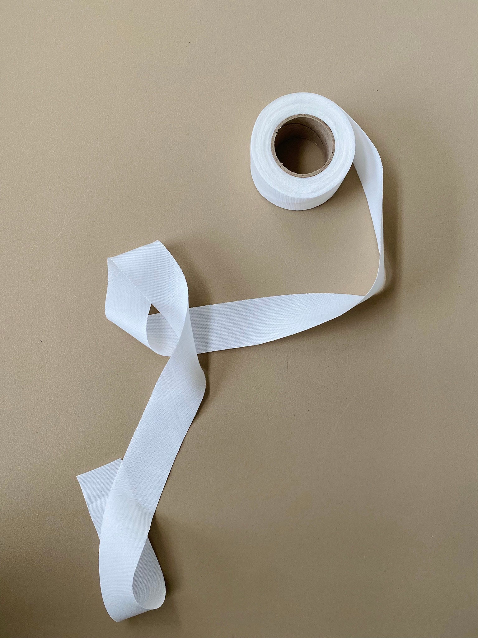 Organic Tapes - Bias Binding Tape - White Tencel Twill 27mm Flat - Etsy ...