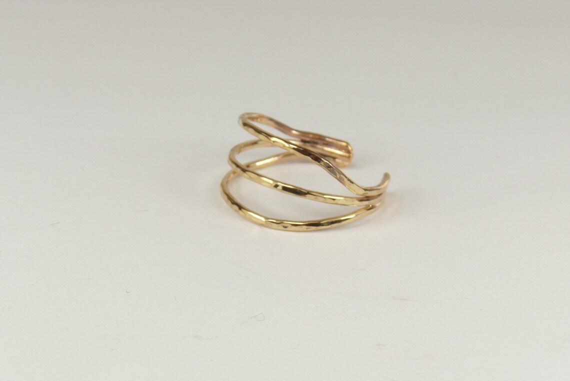 Toe Ring14 kt Goldfill ring Midi ring Hammered Band Toe | Etsy