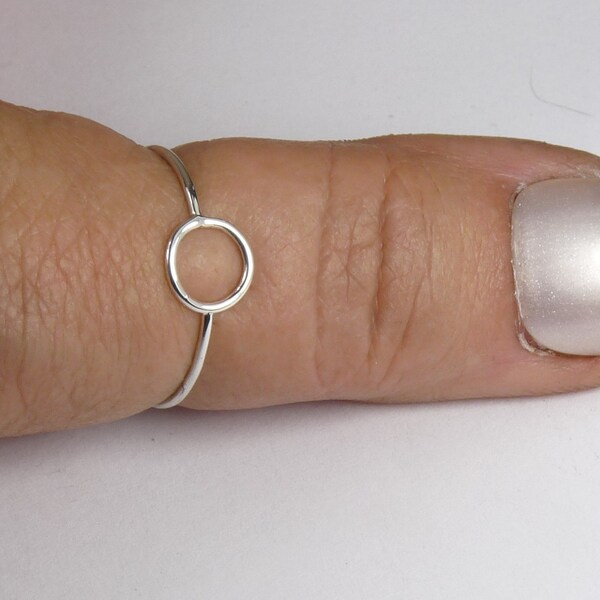Silver Circle Ring - Etsy