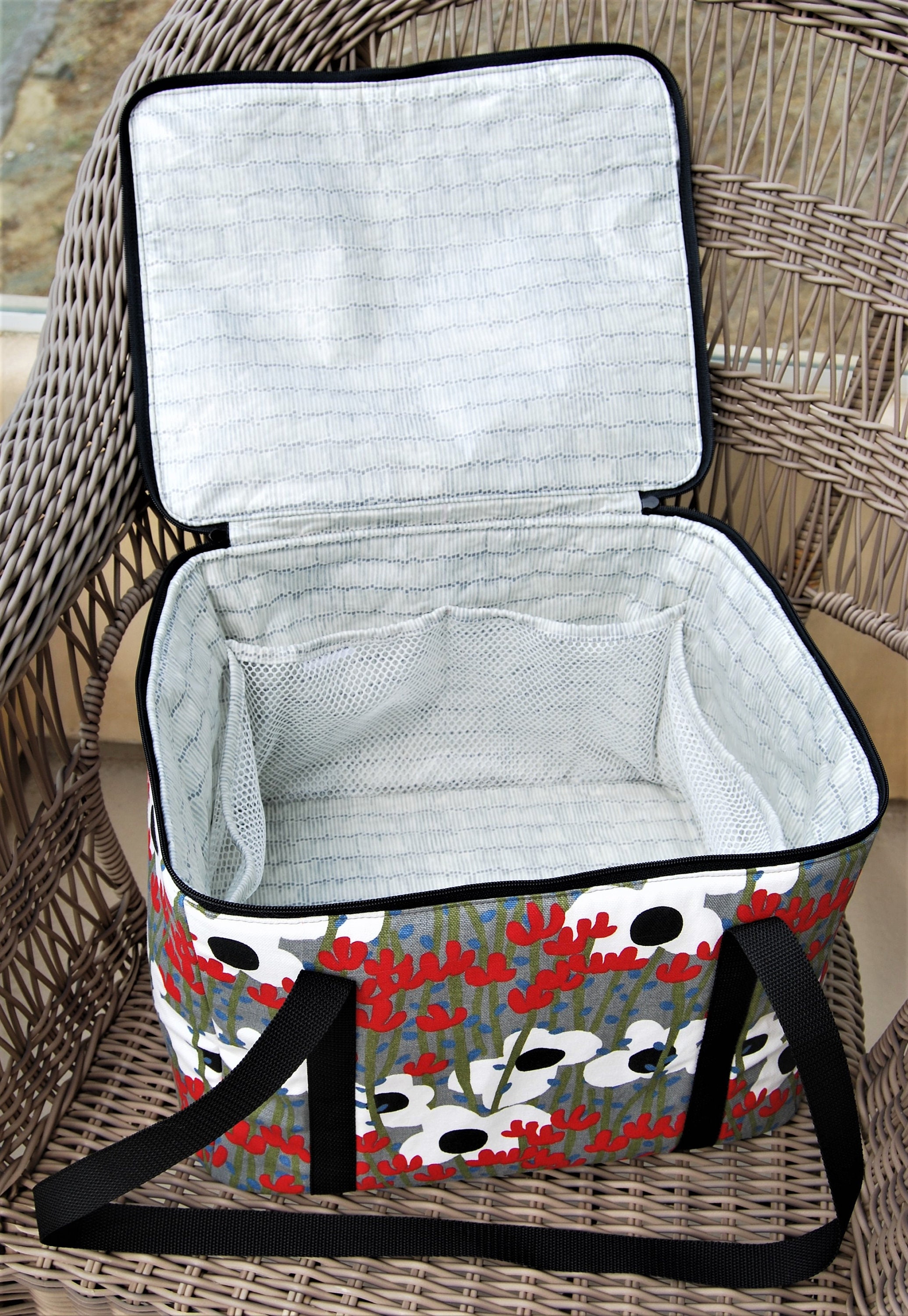 Insulated Canvas Cooler, Picnic Tote, Floral Canvas Basket, Lunch Bag ...