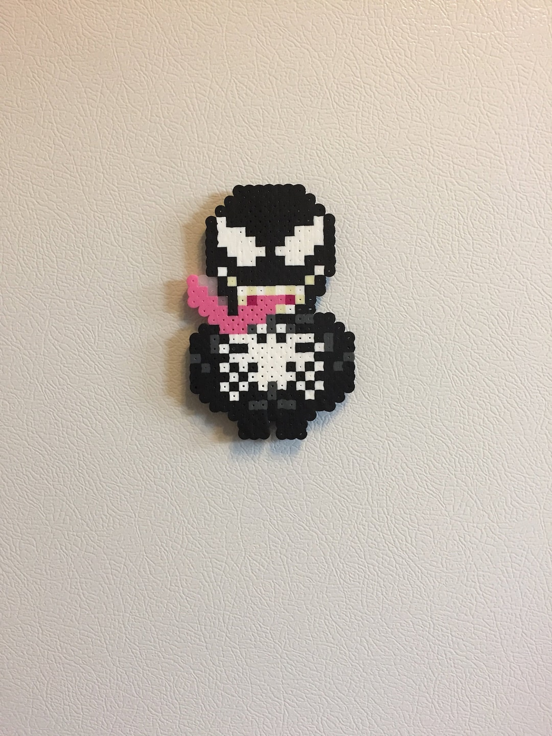 Venom Perler Bead Magnet - Etsy