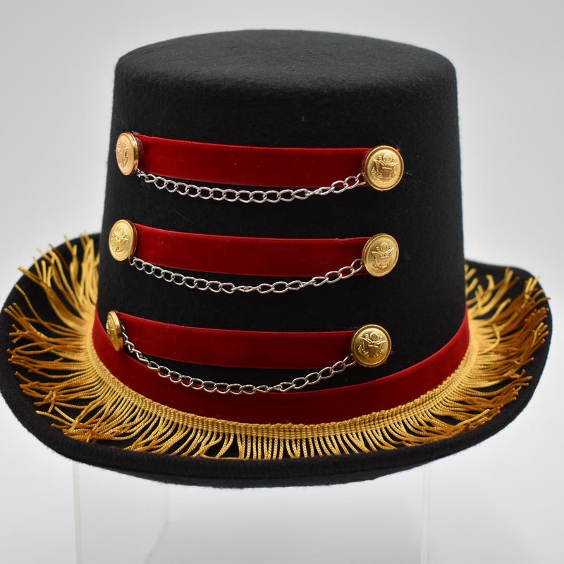 Ringmaster - Etsy